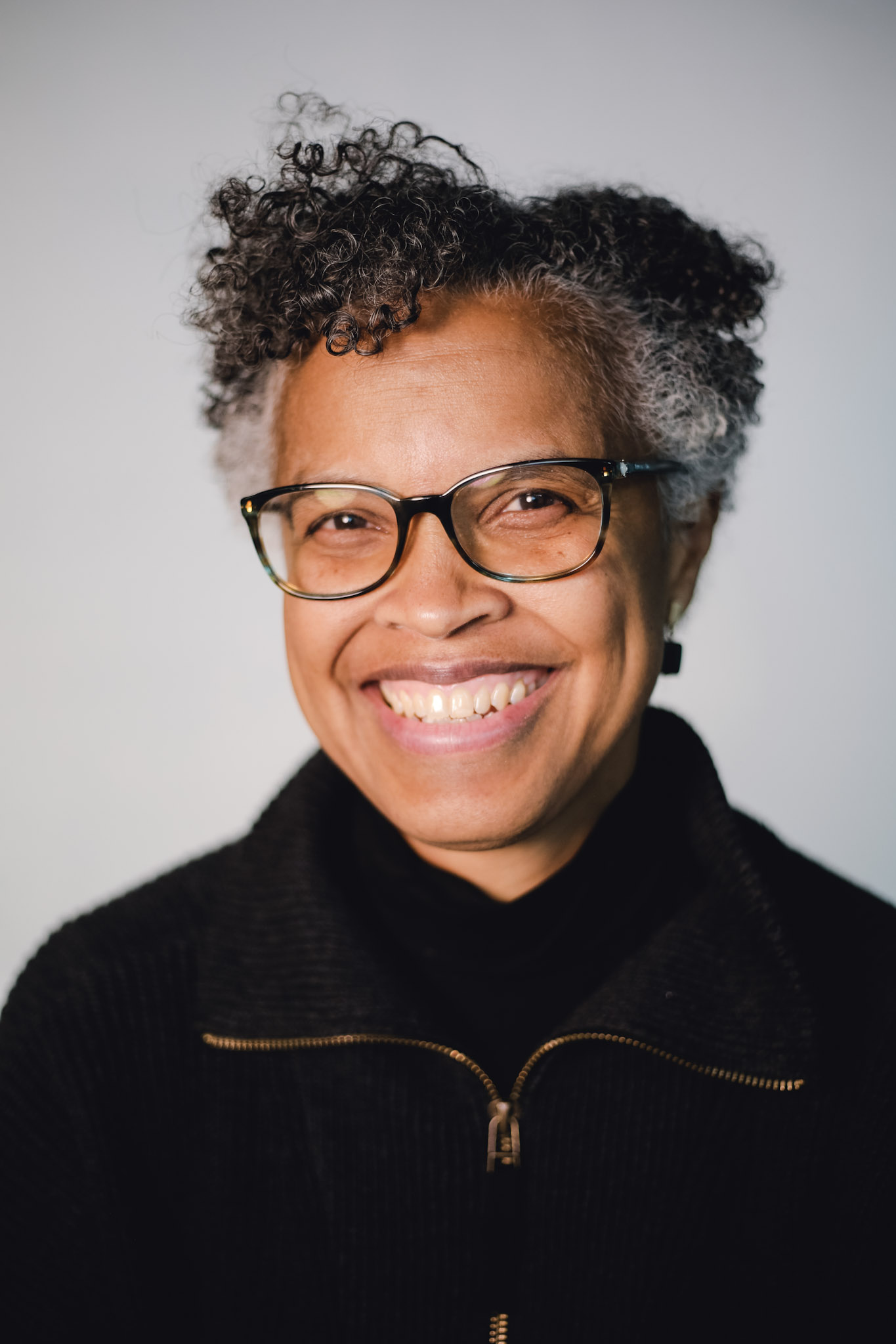 Headshots by Amanda Shipp