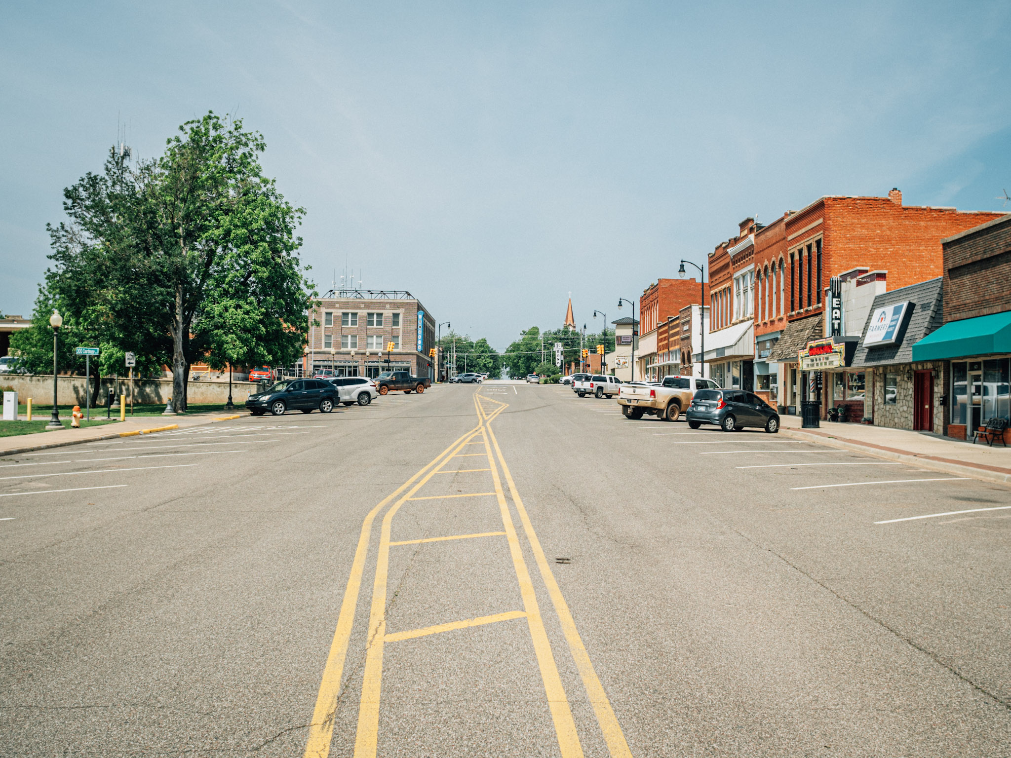 20230520_Downtown Perry - Main Street by Spencer Tetik